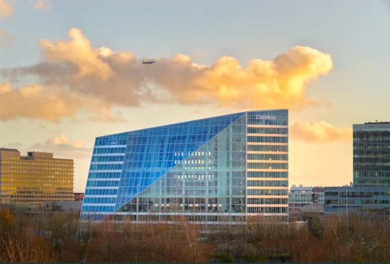 Case Study: Sustainable Features of The Edge in Amsterdam – ArchInspires