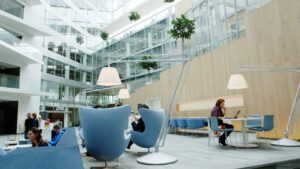 Case Study: Sustainable Features of The Edge in Amsterdam – ArchInspires